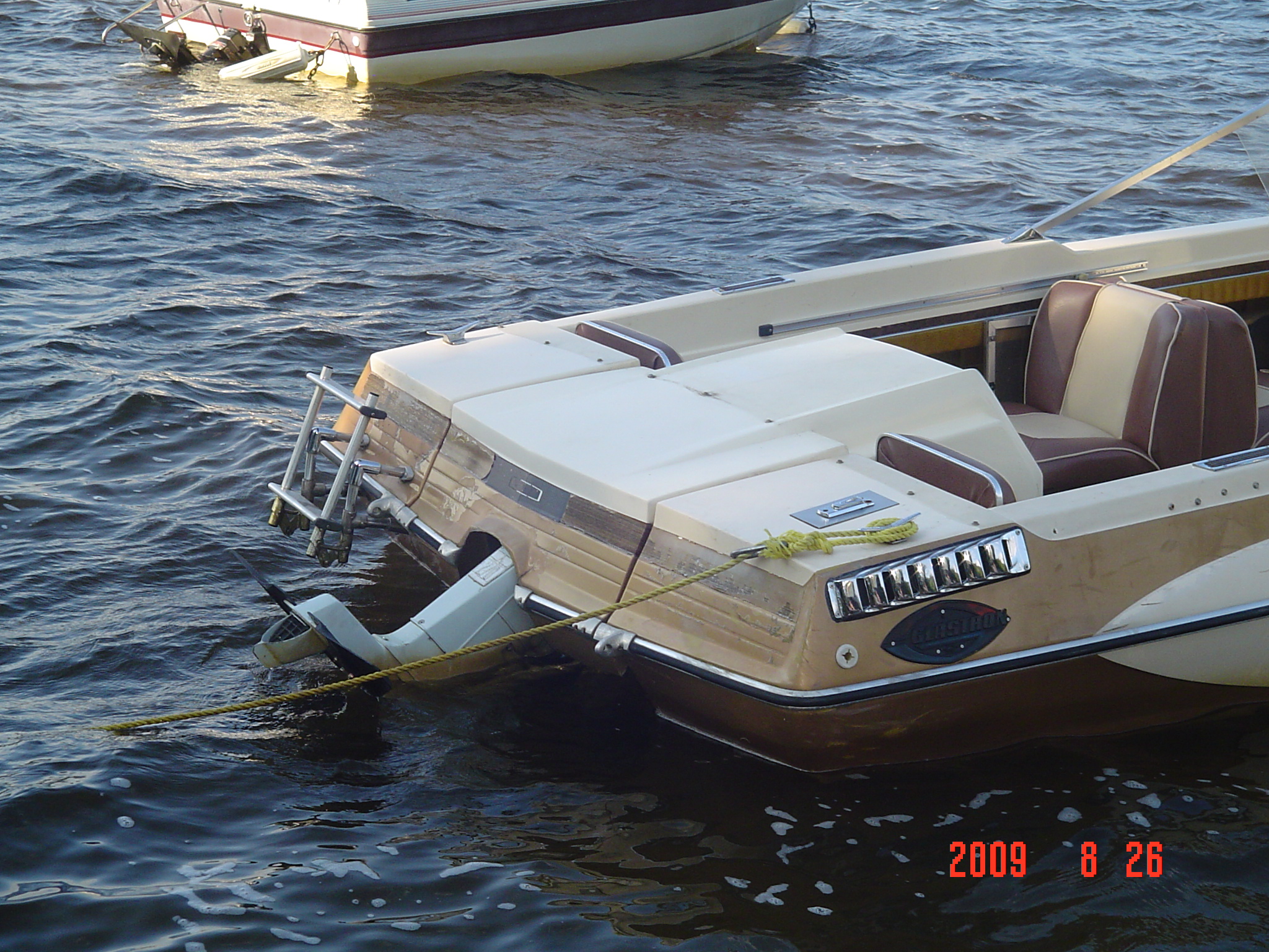 photo-006 – Bateau, location de voilier et sport nautique