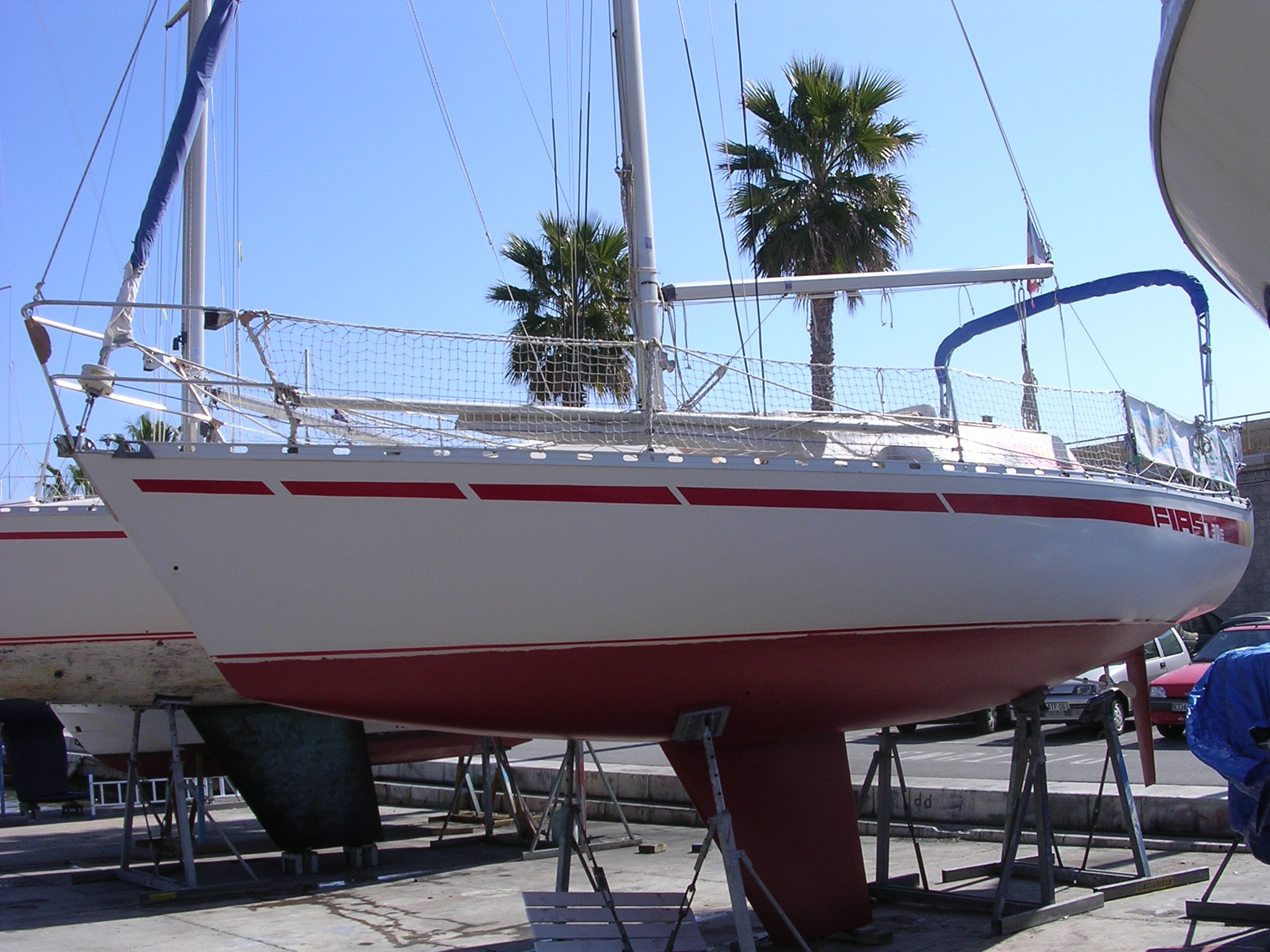 First 30 E-3 – Bateau, location de voilier et sport nautique